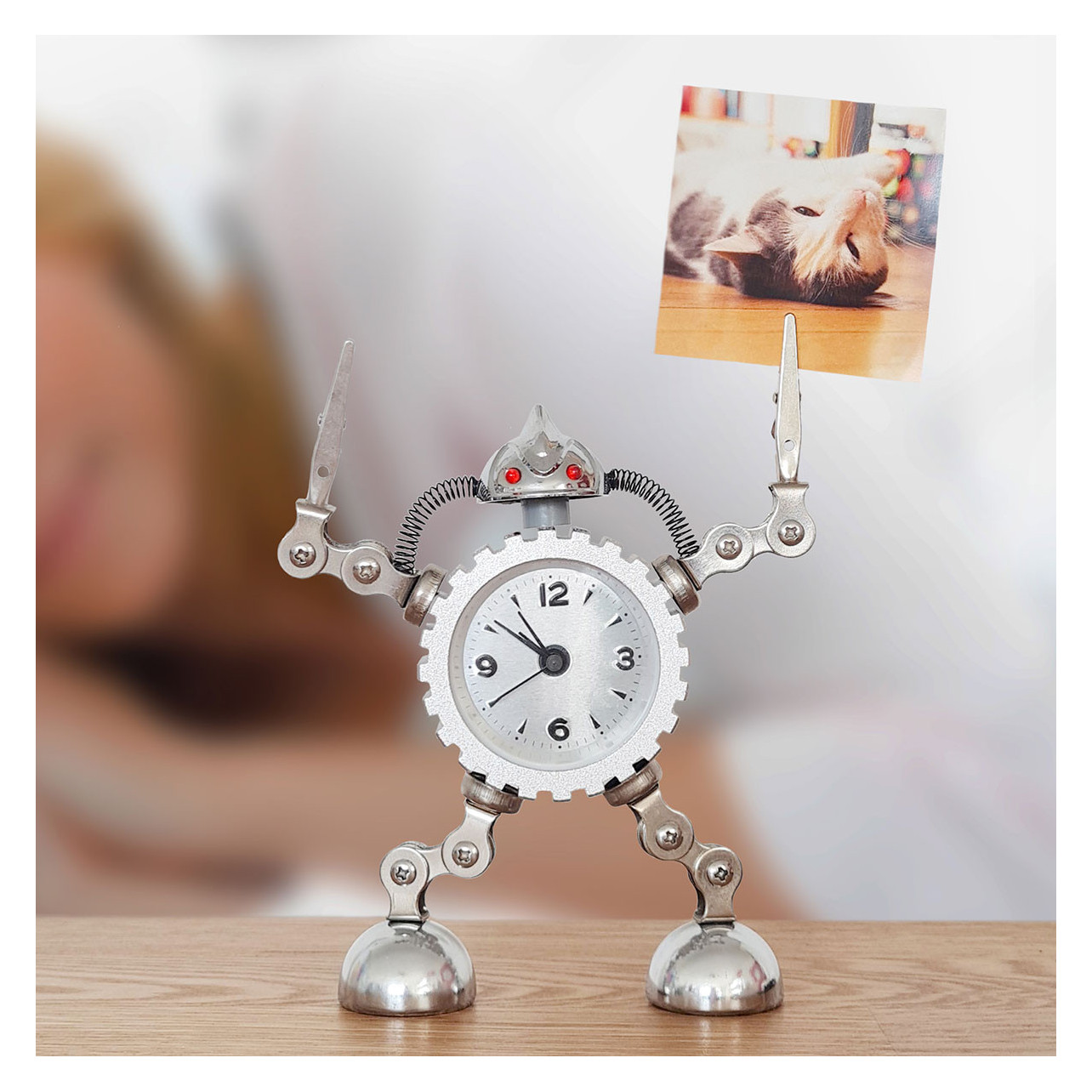 Réveil matin original & design à pile - Pylones