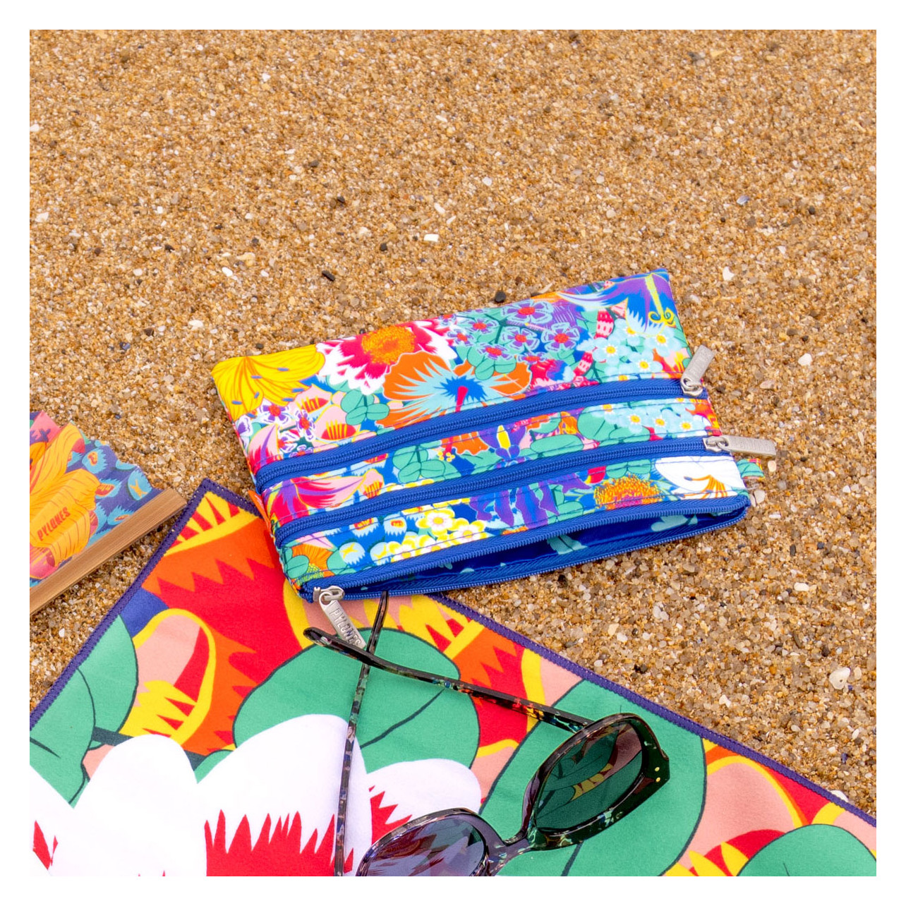 Pouch with 3 Zips - Zip It - Bouquet - Pylones