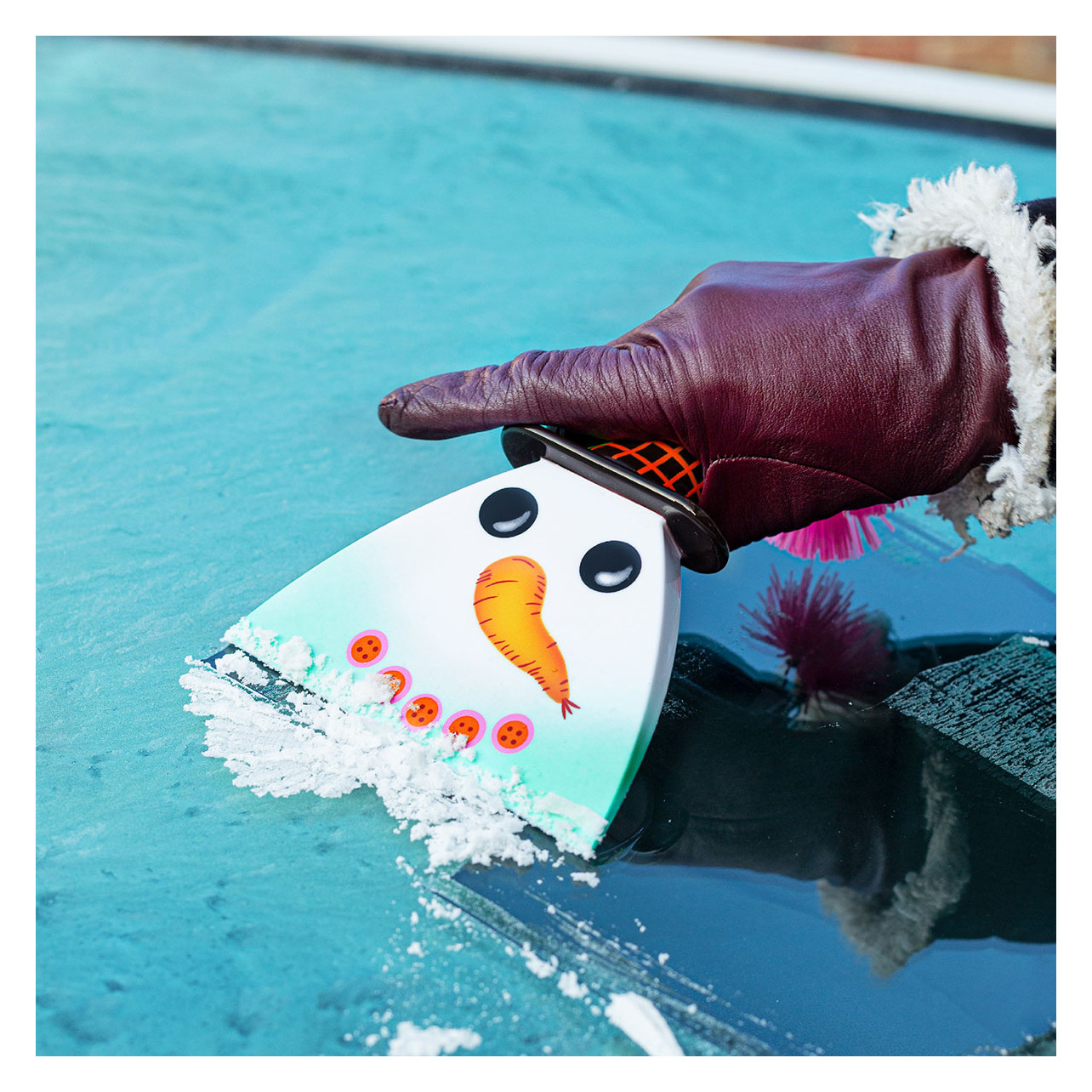 Eiskratzer - Ice Screen - Snowman 1 - Pylones