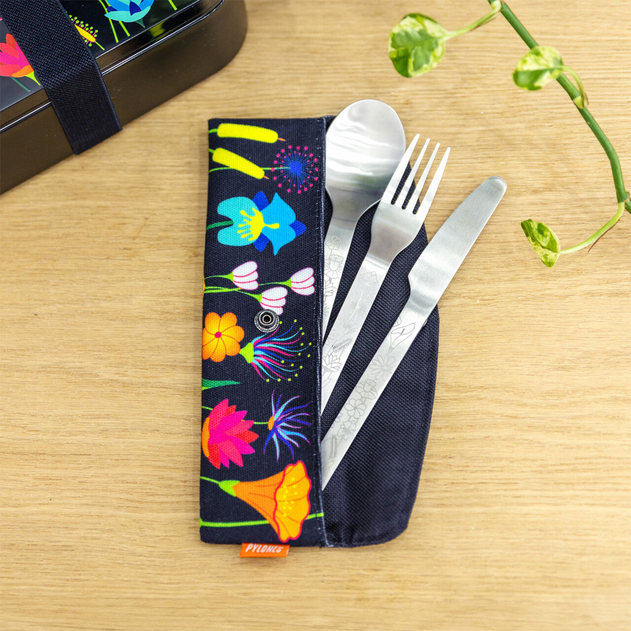 Juego de cubiertos - Delice Cut - Jardin Fleuri - Pylones