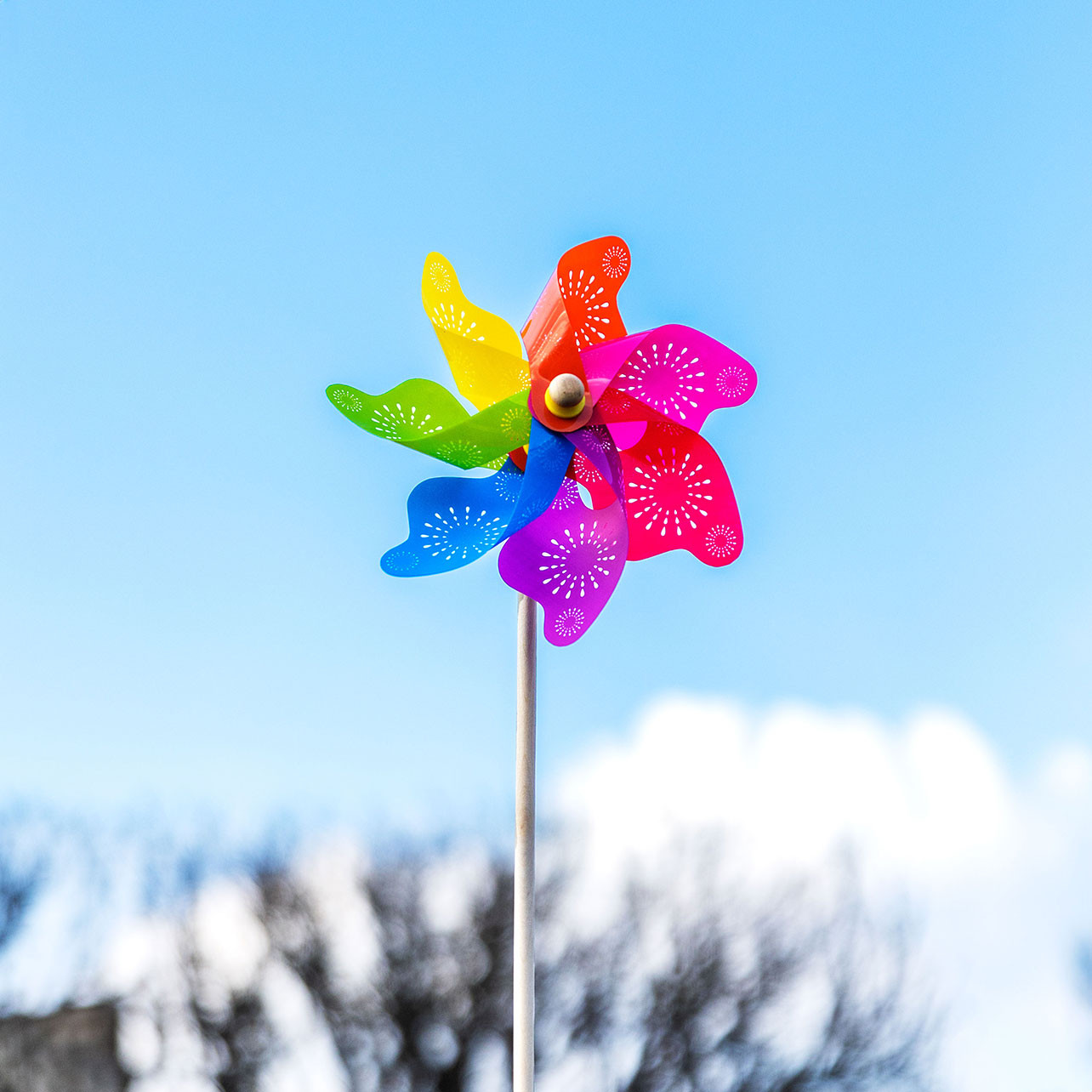 Windy - Small Windmill - Multicolour - Pylones