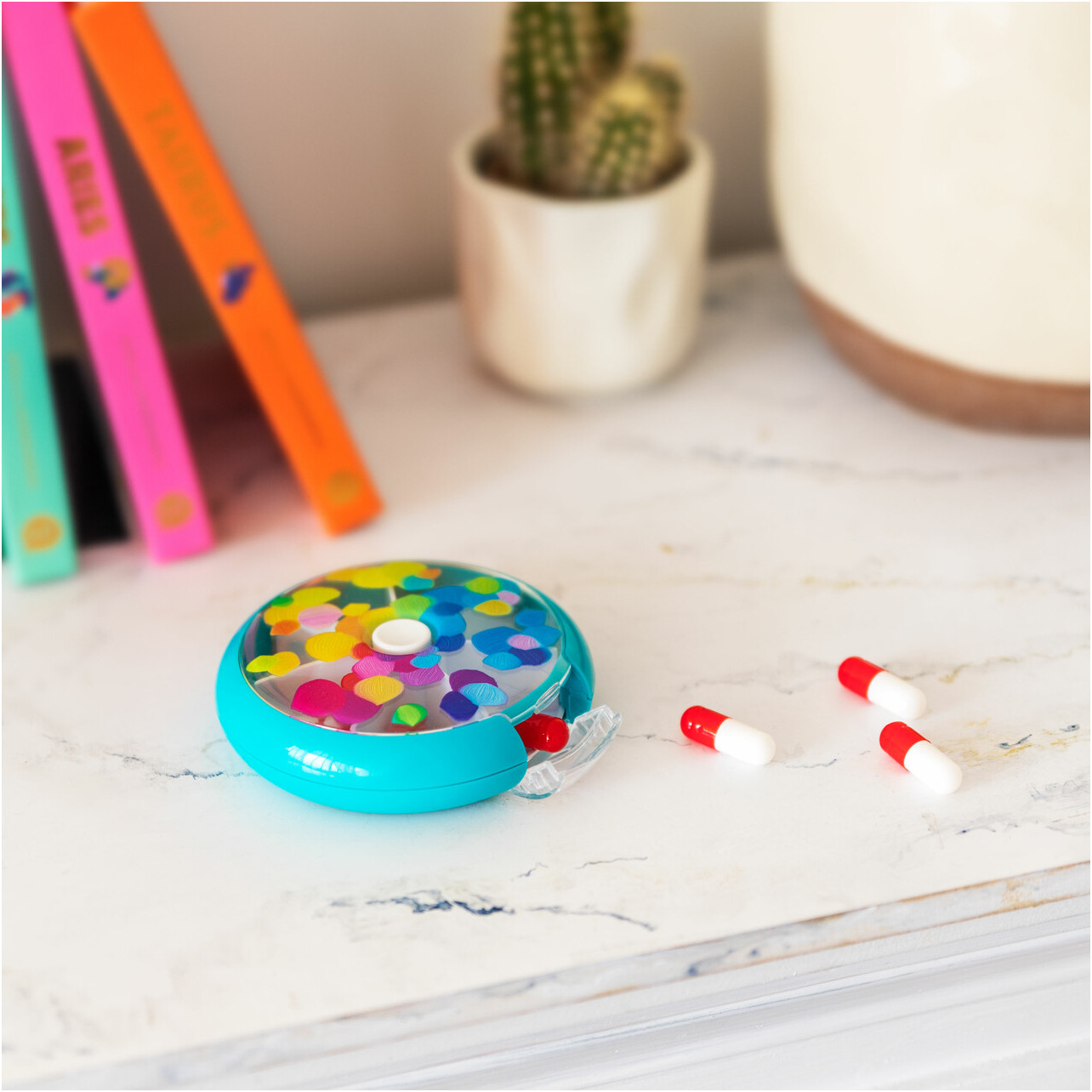 7 day pillbox - Spin Doctor - Palette - Pylones