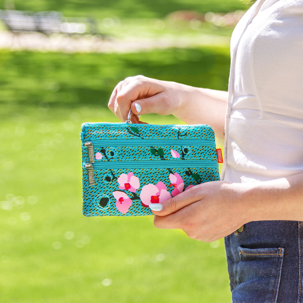 Pouch with 3 Zips - Zip It - Orchid Blue - Pylones