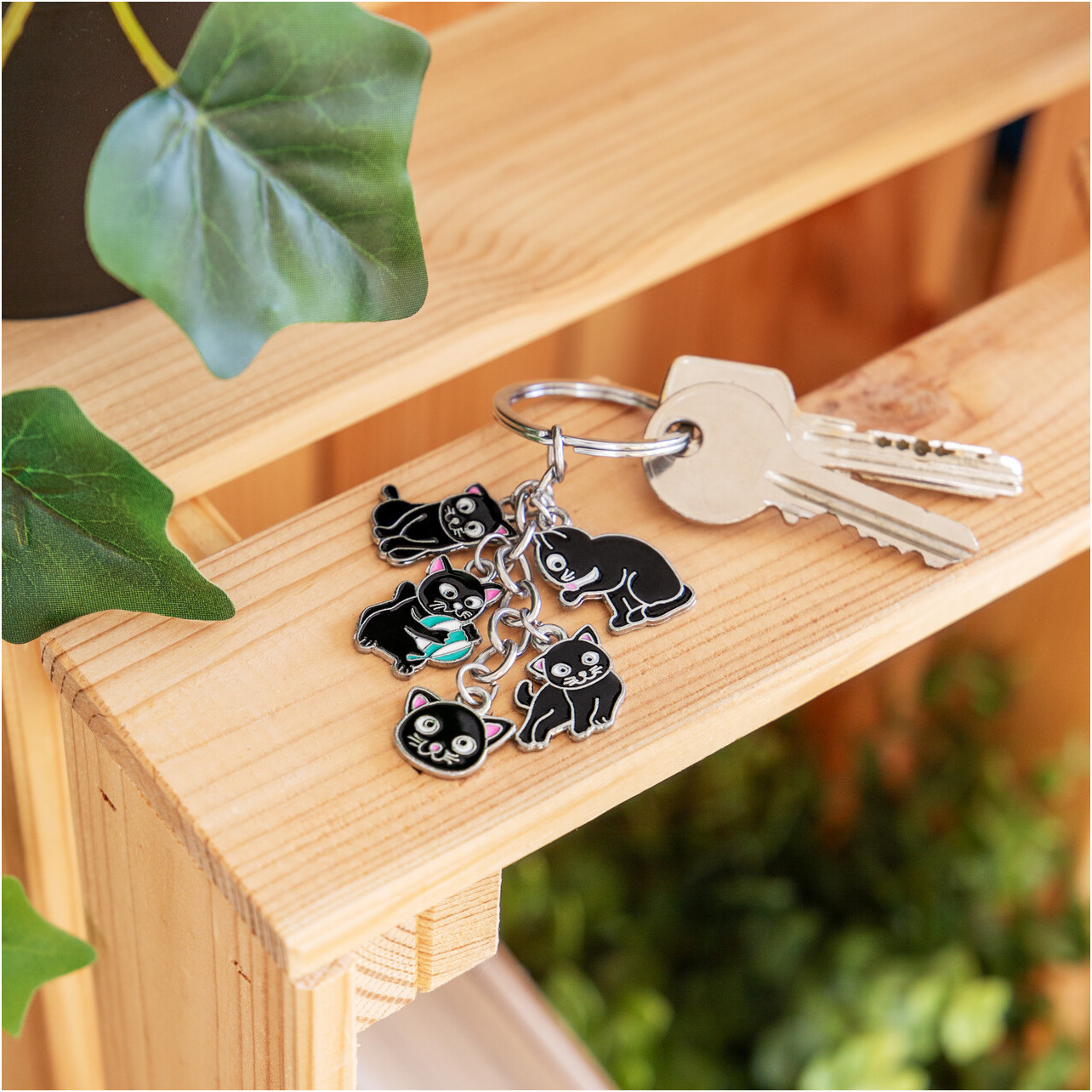Keyring - Charms 2 - Black Cat - Pylones