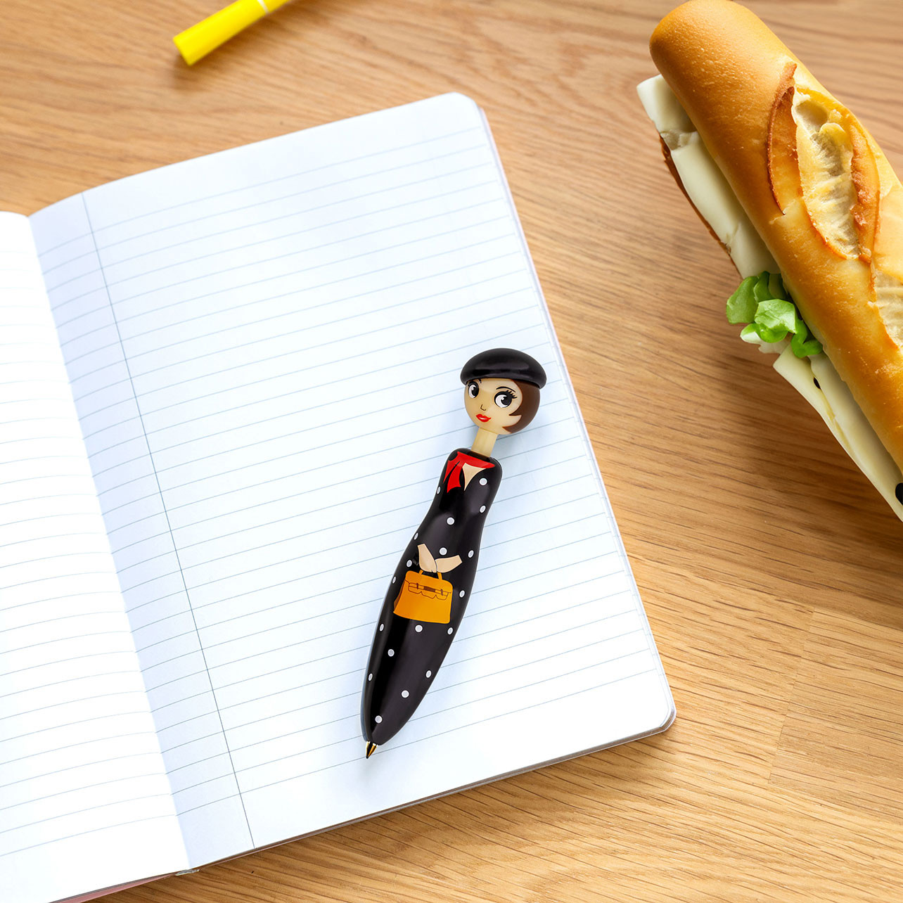 Retractable ballpoint pen - Stylo Parisienne - Black - Pylones