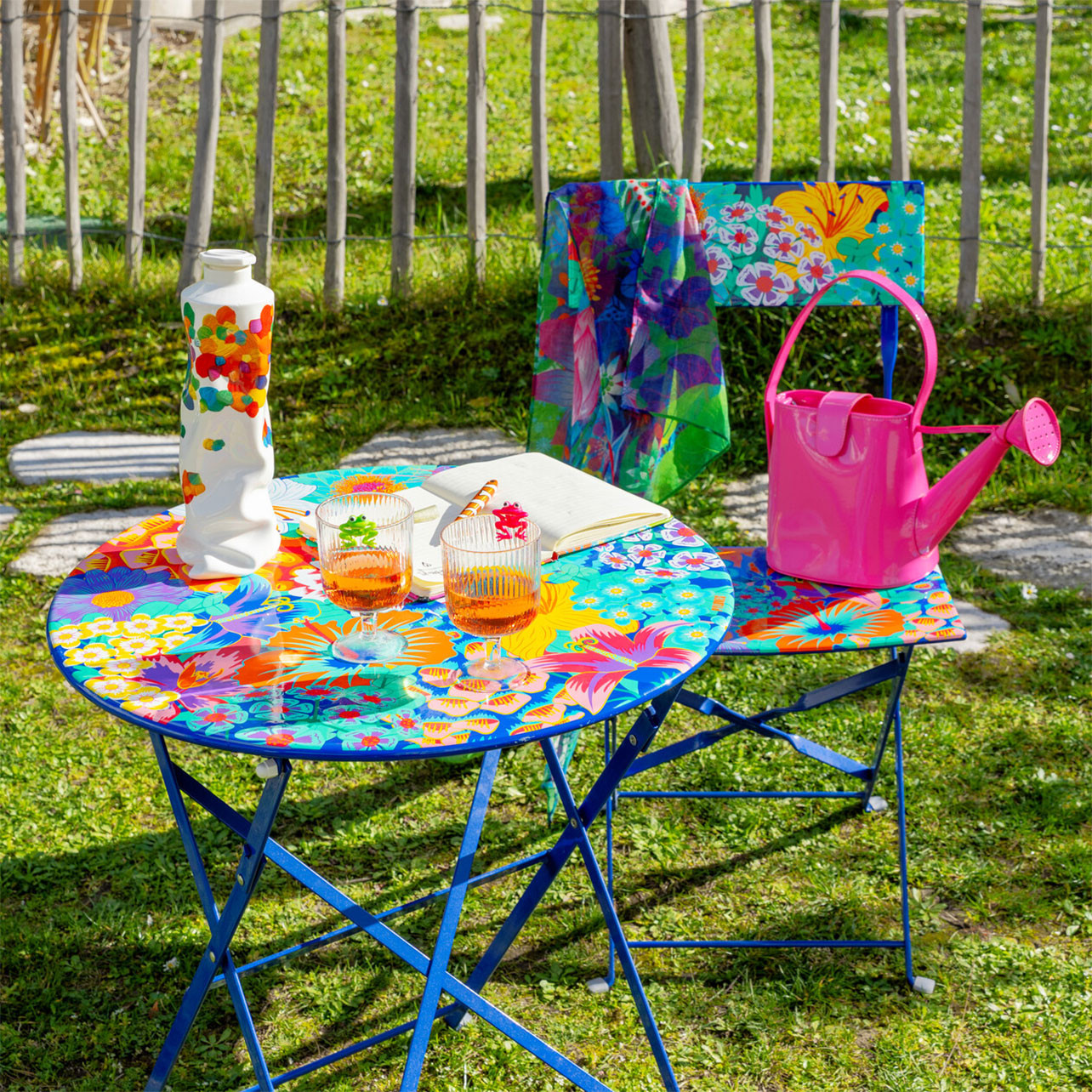 Folding table - Garden Paradise - Bouquet - Pylones